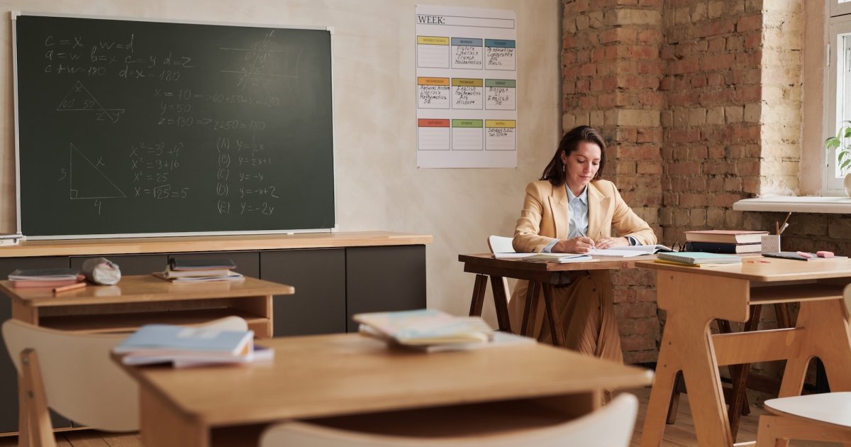 Teachers’ Working Conditions Worse Today | Delaware State Education ...